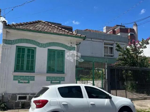 Casa / Sobrado para Venda em Porto Alegre/RS Bom Fim 3 Quartos