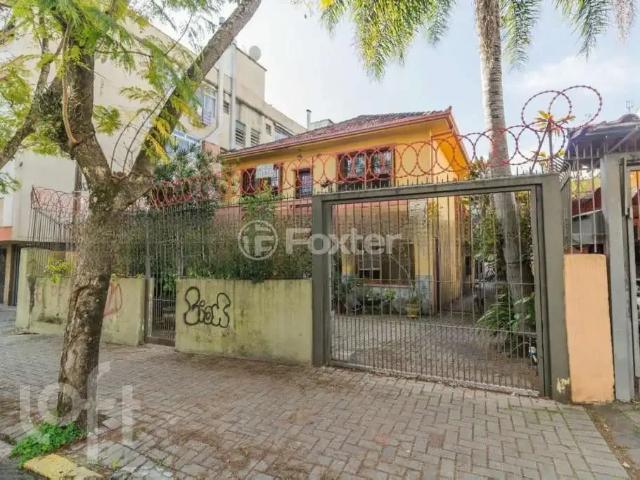 Casa / Sobrado para Venda em Porto Alegre/RS Bom Fim 3 Quartos