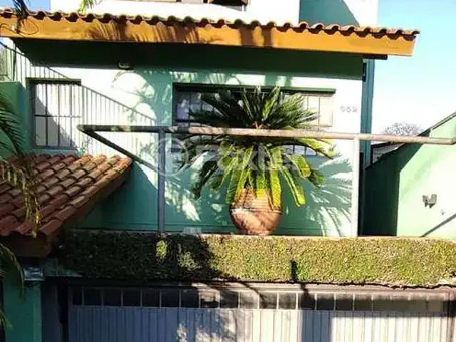 Casa / Sobrado para Venda em Porto Alegre/RS Bom Jesus 3 Quartos