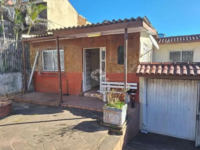 Casa / Sobrado para Venda em Porto Alegre/RS Bom Jesus 2 Quartos