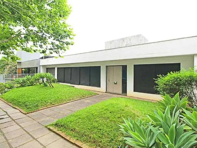 Casa / Sobrado para Venda em Porto Alegre/RS Boa Vista 3 Quartos