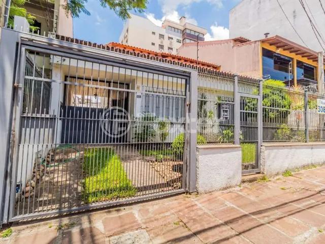 Casa / Sobrado para Venda em Porto Alegre/RS Boa Vista 3 Quartos
