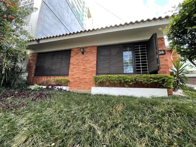 Casa / Sobrado para Venda em Porto Alegre/RS Boa Vista 3 Quartos