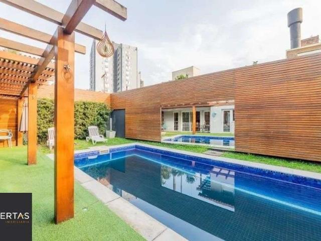 Casa / Sobrado para Venda em Porto Alegre/RS Boa Vista 3 Quartos