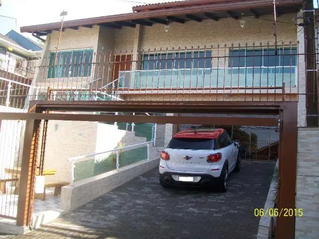 Casa / Sobrado para Venda em Porto Alegre/RS Boa Vista 4 Quartos