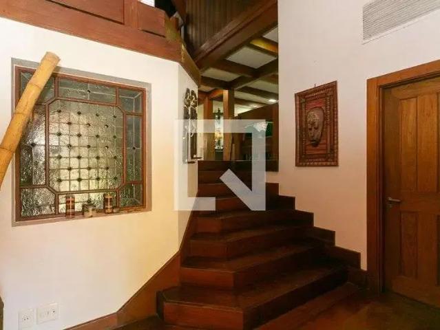 Casa / Sobrado para Venda em Porto Alegre/RS Boa Vista 4 Quartos