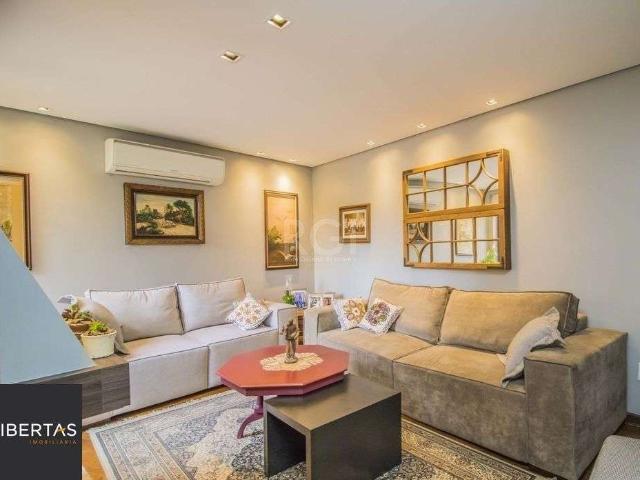 Casa / Sobrado para Venda em Porto Alegre/RS Boa Vista 4 Quartos