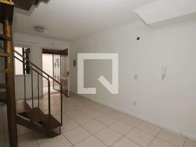 Casa / Sobrado para Venda em Porto Alegre/RS Camaquã 2 Quartos
