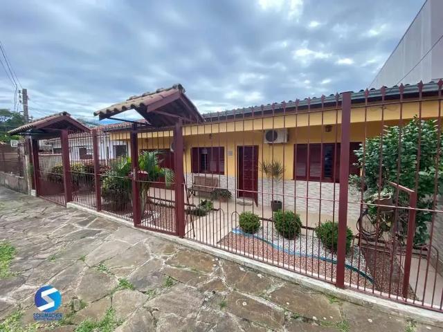 Casa / Sobrado para Venda em Porto Alegre/RS Campo Novo 2 Quartos