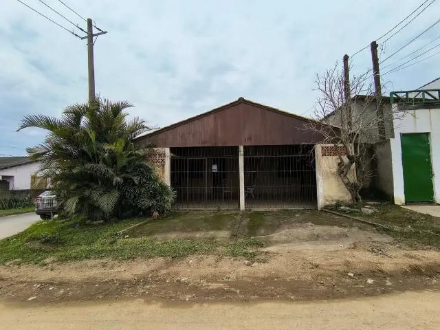 Casa / Sobrado para Venda em Porto Alegre/RS Campo Novo 3 Quartos