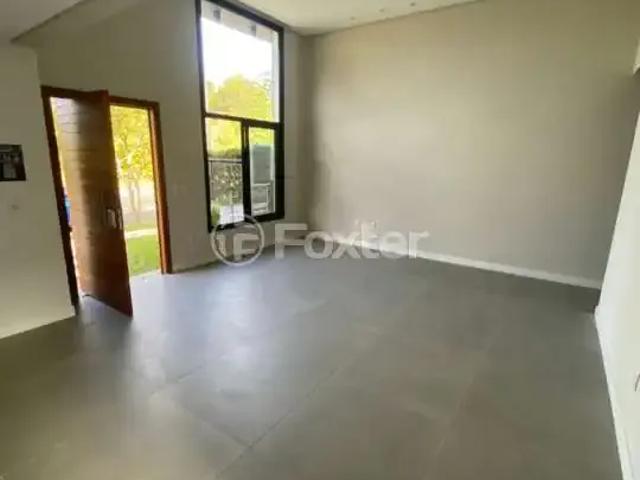 Casa / Sobrado para Venda em Porto Alegre/RS Campo Novo 3 Quartos