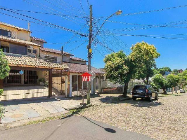 Casa / Sobrado para Venda em Porto Alegre/RS Cavalhada 3 Quartos