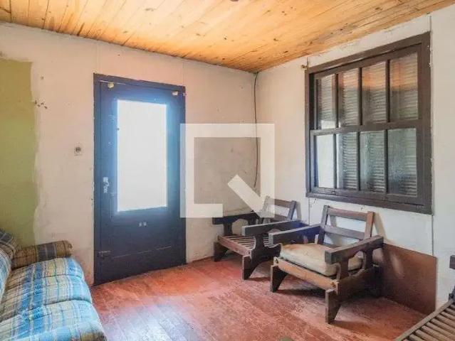 Casa / Sobrado para Venda em Porto Alegre/RS Cavalhada 3 Quartos