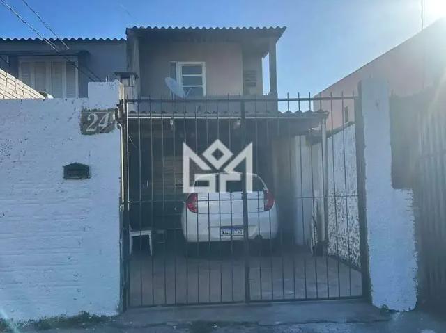 Casa / Sobrado para Venda em Porto Alegre/RS Cavalhada 3 Quartos