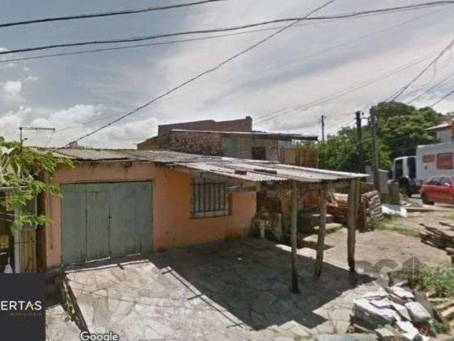 Casa / Sobrado para Venda em Porto Alegre/RS Cavalhada 3 Quartos