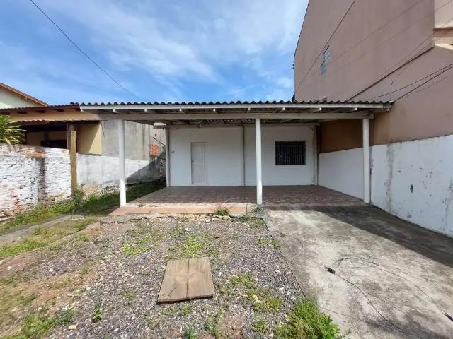Casa / Sobrado para Venda em Porto Alegre/RS Cavalhada 2 Quartos