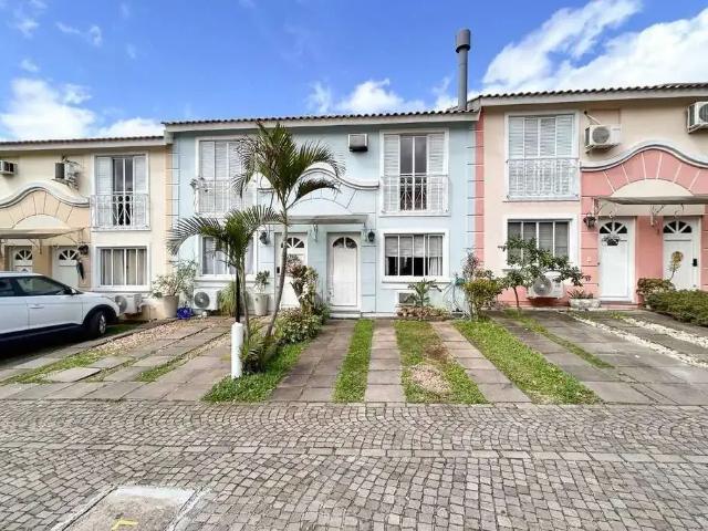 Casa / Sobrado para Venda em Porto Alegre/RS Cavalhada 2 Quartos
