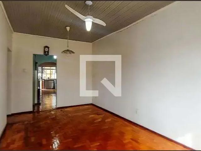 Casa / Sobrado para Venda em Porto Alegre/RS Cavalhada 5 Quartos