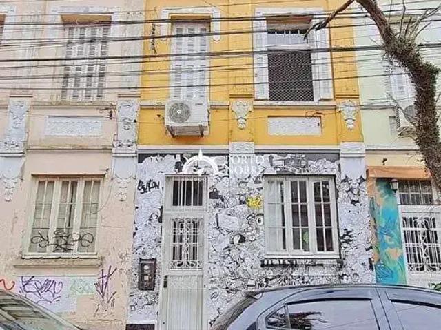 Casa / Sobrado para Venda em Porto Alegre/RS Centro 4 Quartos
