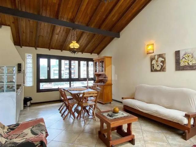 Casa / Sobrado para Venda em Porto Alegre/RS Centro Histórico 2 Quartos