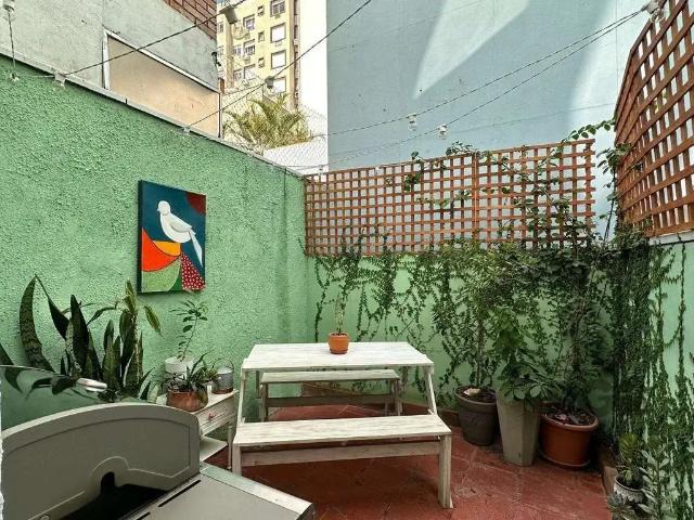 Casa / Sobrado para Venda em Porto Alegre/RS Centro Histórico 2 Quartos