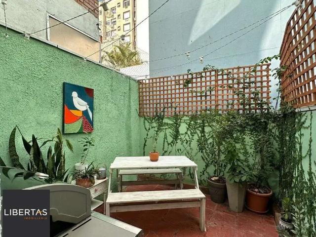 Casa / Sobrado para Venda em Porto Alegre/RS Centro Histórico 2 Quartos