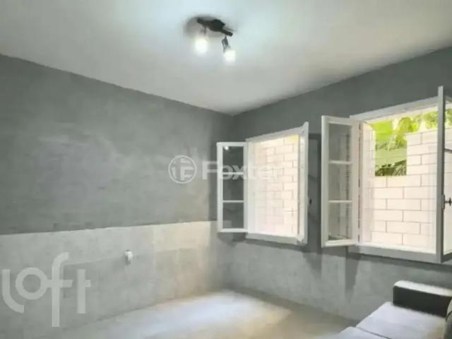 Casa / Sobrado para Venda em Porto Alegre/RS Centro Histórico 3 Quartos