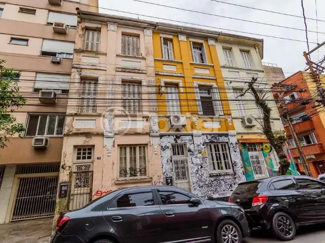 Casa / Sobrado para Venda em Porto Alegre/RS Centro Histórico 4 Quartos