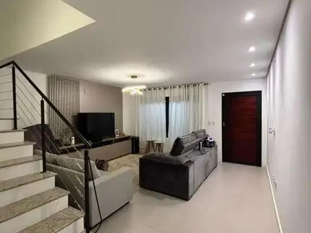 Casa / Sobrado para Venda em Porto Alegre/RS Chácara das Pedras 3 Quartos