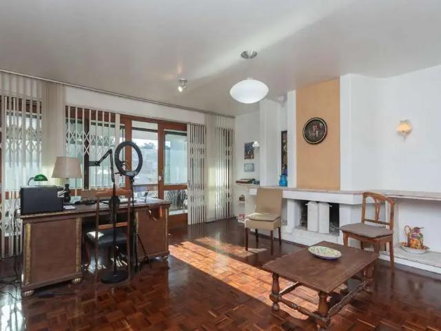 Casa / Sobrado para Venda em Porto Alegre/RS Chácara das Pedras 3 Quartos