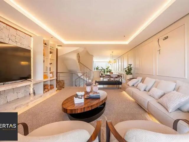 Casa / Sobrado para Venda em Porto Alegre/RS Chácara das Pedras 3 Quartos