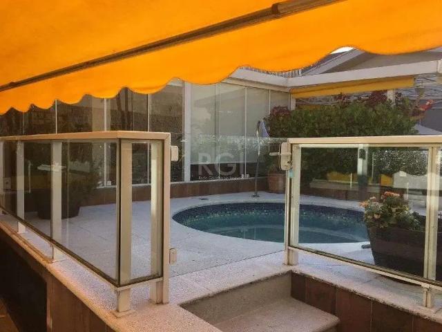 Casa / Sobrado para Venda em Porto Alegre/RS Chácara das Pedras 3 Quartos