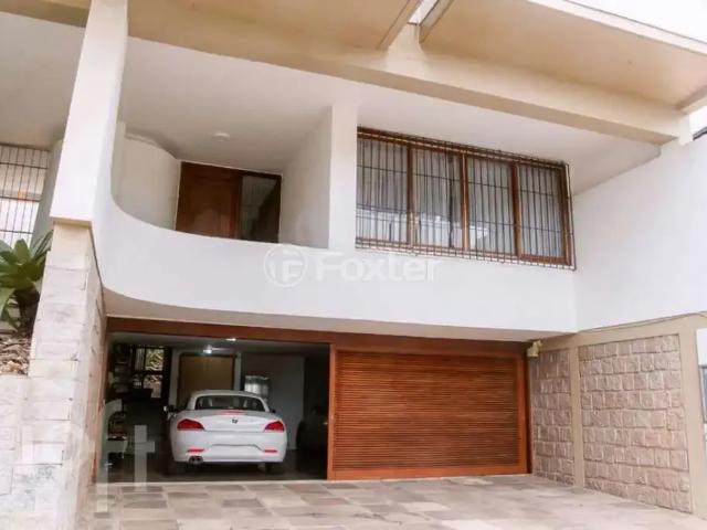 Casa / Sobrado para Venda em Porto Alegre/RS Chácara das Pedras 3 Quartos