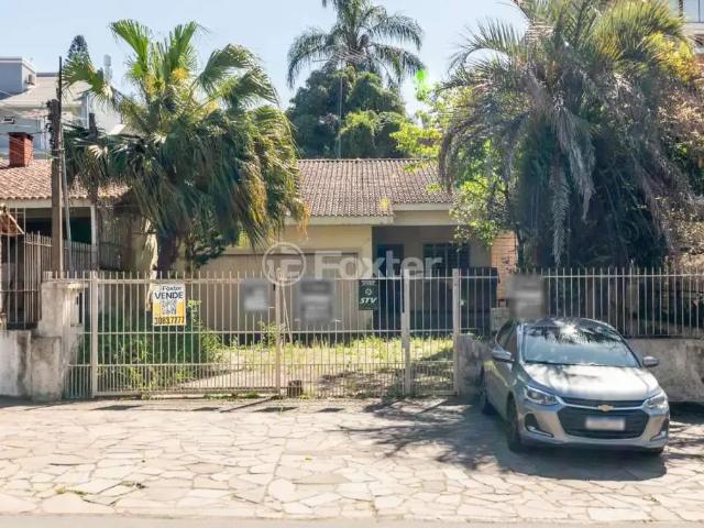 Casa / Sobrado para Venda em Porto Alegre/RS Chácara das Pedras 3 Quartos