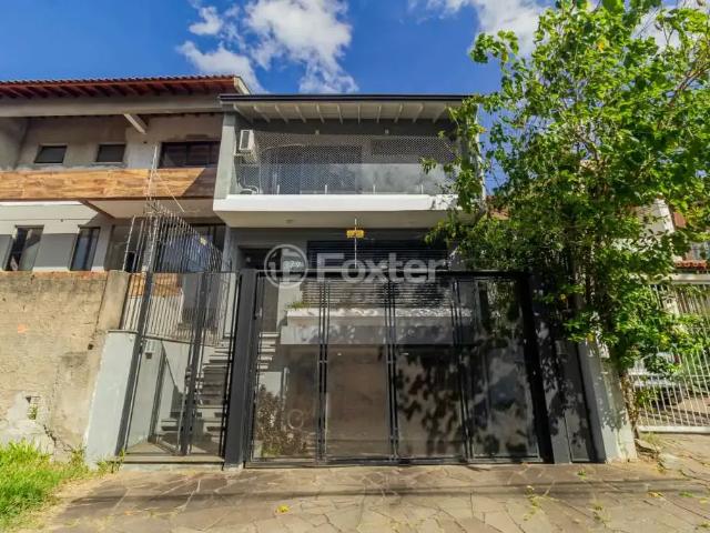 Casa / Sobrado para Venda em Porto Alegre/RS Chácara das Pedras 3 Quartos
