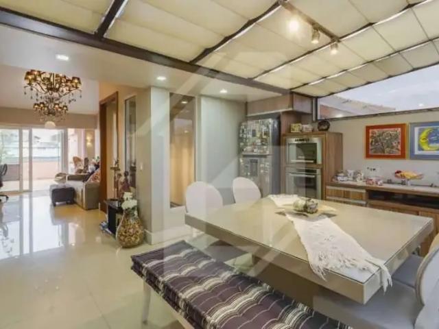 Casa / Sobrado para Venda em Porto Alegre/RS Chácara das Pedras 3 Quartos