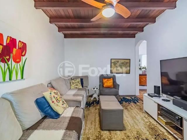 Casa / Sobrado para Venda em Porto Alegre/RS Chácara das Pedras 3 Quartos