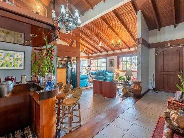 Casa / Sobrado para Venda em Porto Alegre/RS Chácara das Pedras 3 Quartos
