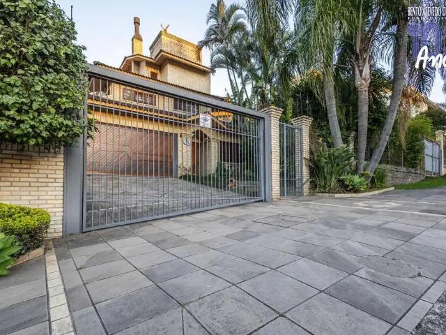 Casa / Sobrado para Venda em Porto Alegre/RS Chácara das Pedras 3 Quartos