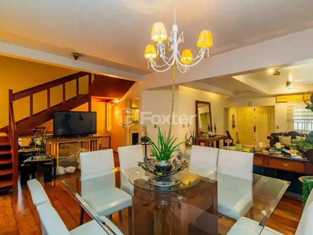 Casa / Sobrado para Venda em Porto Alegre/RS Chácara das Pedras 4 Quartos