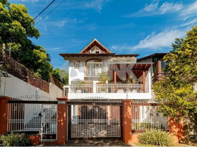 Casa / Sobrado para Venda em Porto Alegre/RS Chácara das Pedras 4 Quartos