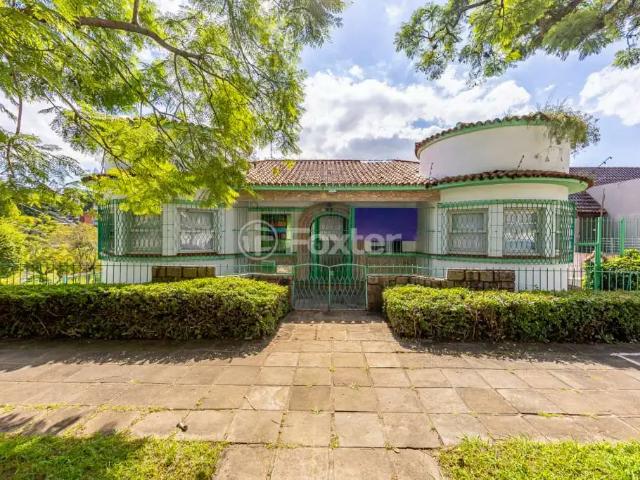 Casa / Sobrado para Venda em Porto Alegre/RS Chácara das Pedras 4 Quartos