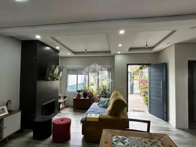 Casa / Sobrado para Venda em Porto Alegre/RS Chácara das Pedras 4 Quartos