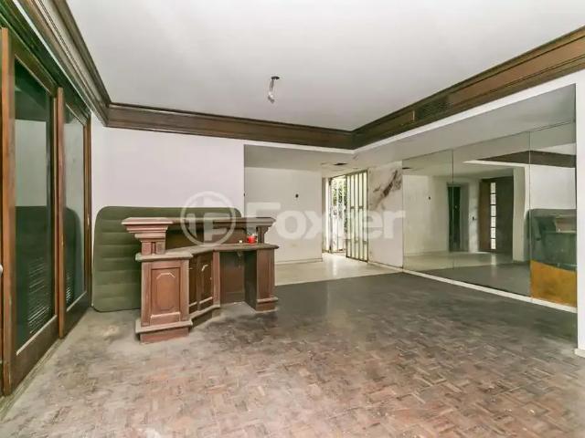 Casa / Sobrado para Venda em Porto Alegre/RS Chácara das Pedras 4 Quartos