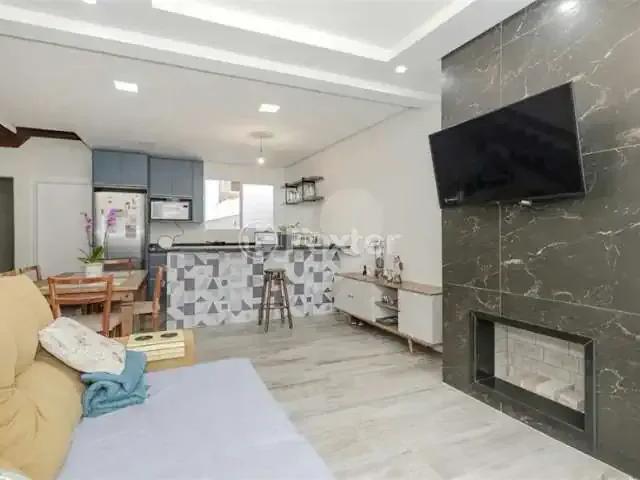 Casa / Sobrado para Venda em Porto Alegre/RS Chácara das Pedras 4 Quartos