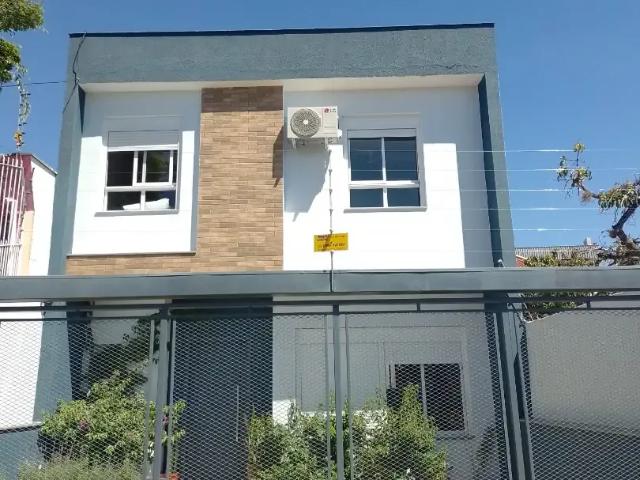 Casa / Sobrado para Venda em Porto Alegre/RS Chácara das Pedras 4 Quartos