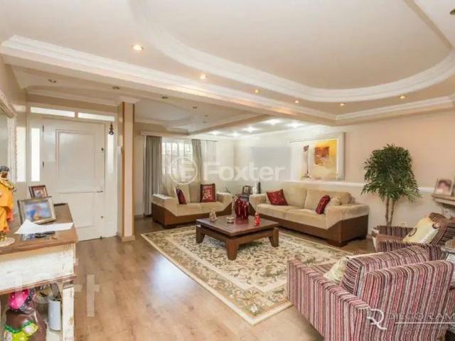 Casa / Sobrado para Venda em Porto Alegre/RS Chácara das Pedras 4 Quartos