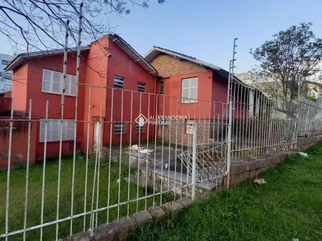 Casa / Sobrado para Venda em Porto Alegre/RS Chácara das Pedras 5 Quartos