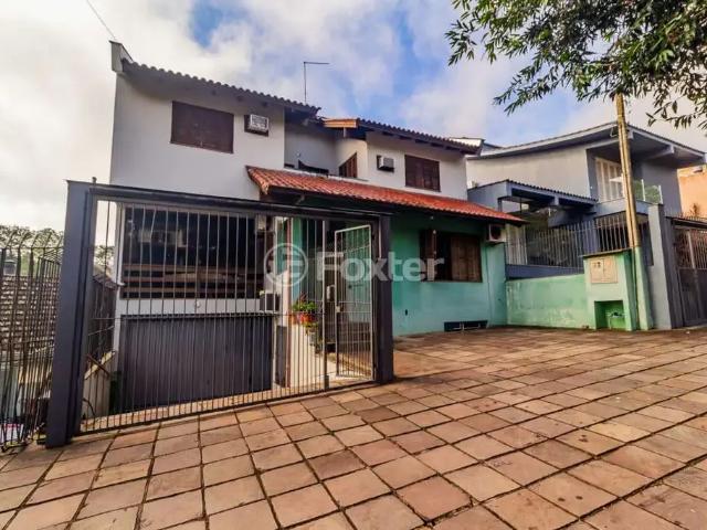Casa / Sobrado para Venda em Porto Alegre/RS Chácara das Pedras 5 Quartos