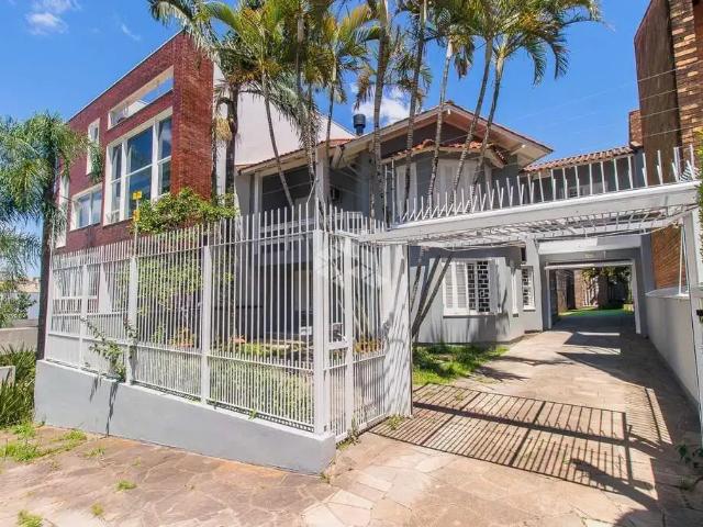 Casa / Sobrado para Venda em Porto Alegre/RS Chácara das Pedras 5 Quartos